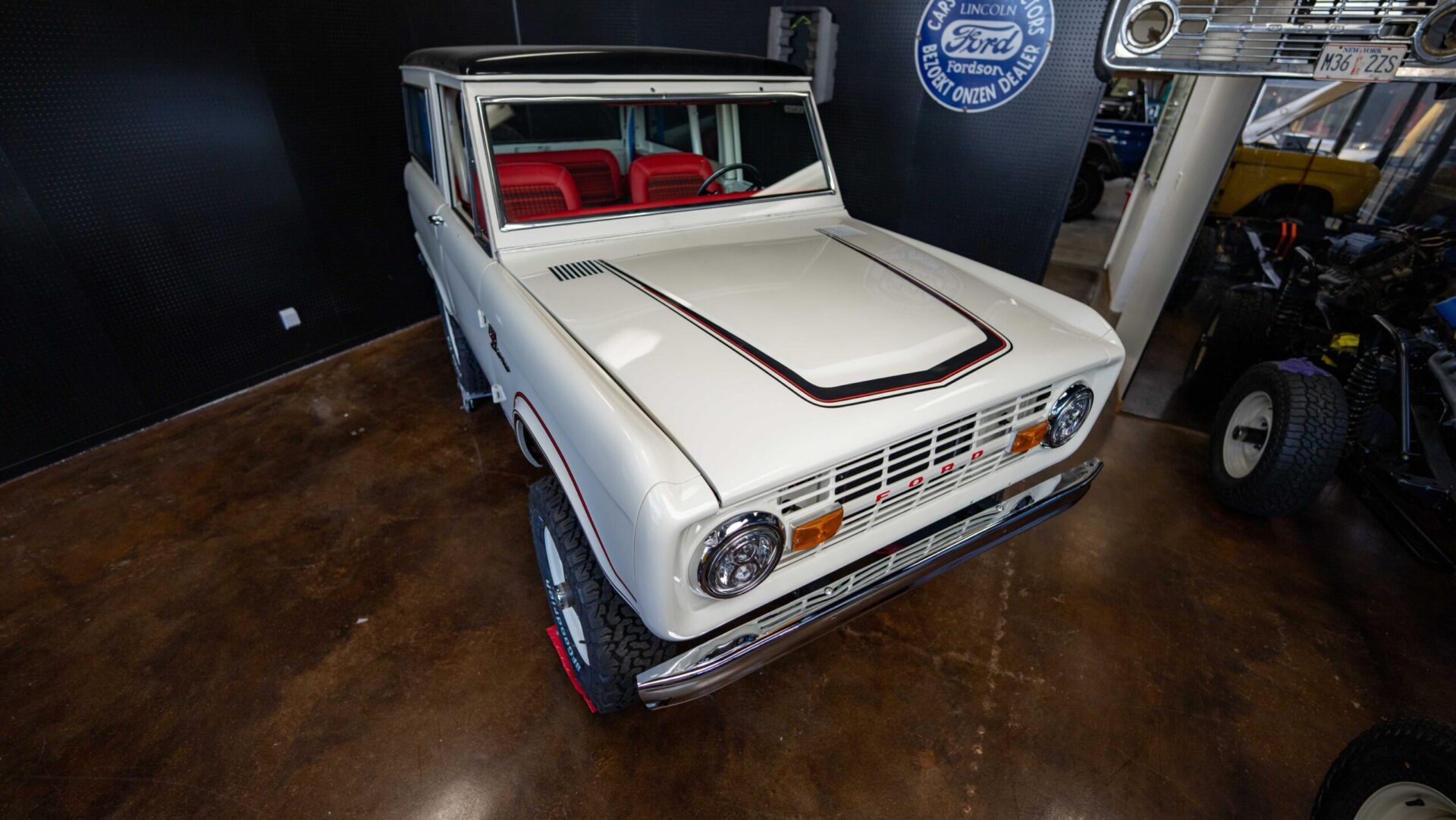 ASC4X4 - Classic Ford Bronco Restorations and Customizations
